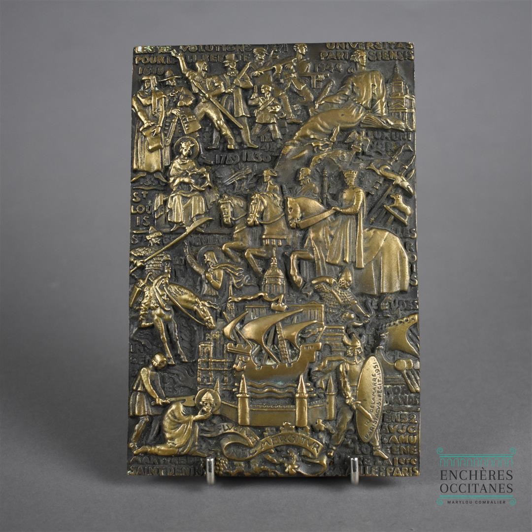 Raymond DELAMARRE (1890-1986). Les légendes de France. Plaque en bronze ...