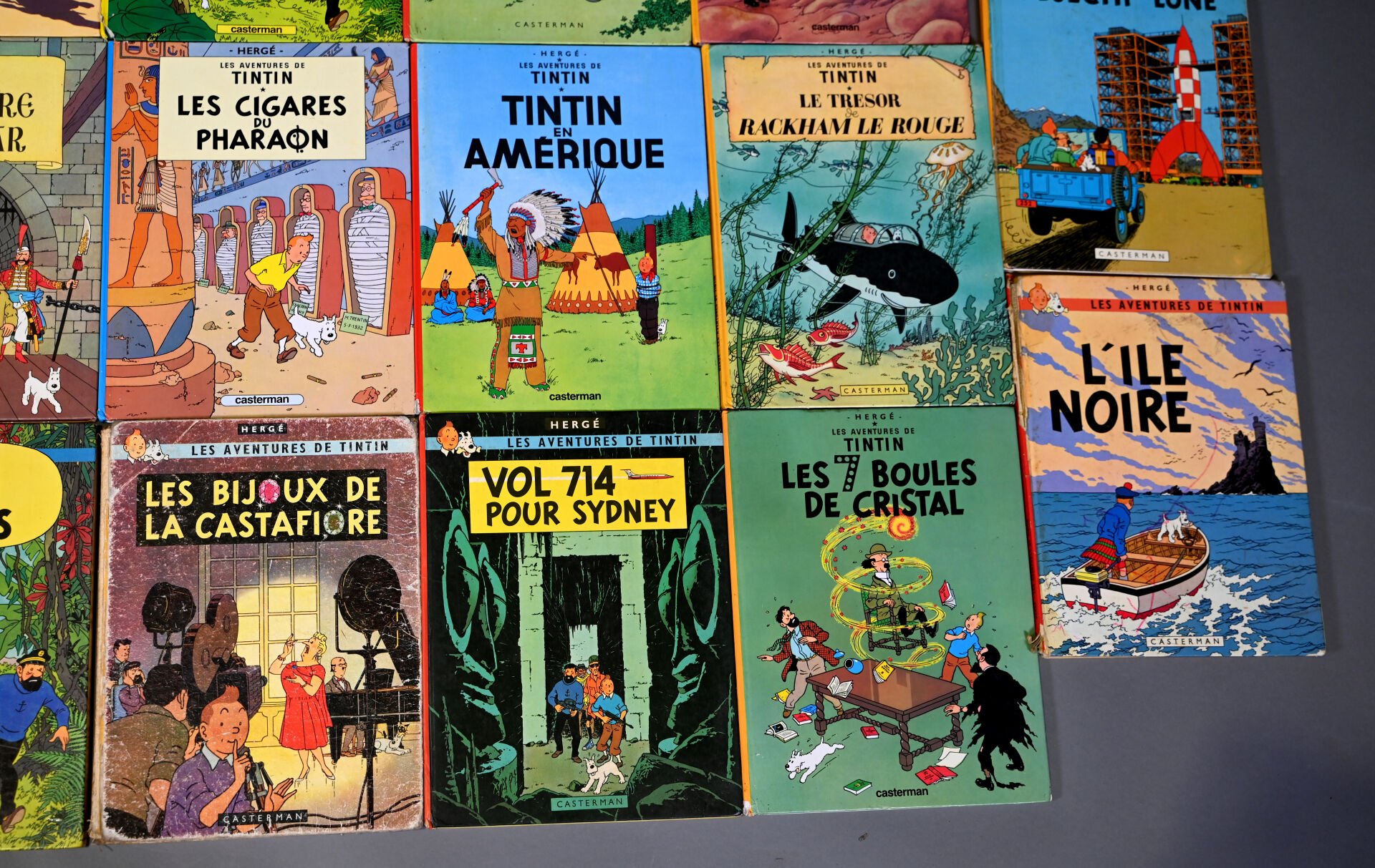 TINTIN. Ensemble de 20 albums de bande dessinée dont "Tintin et les ...